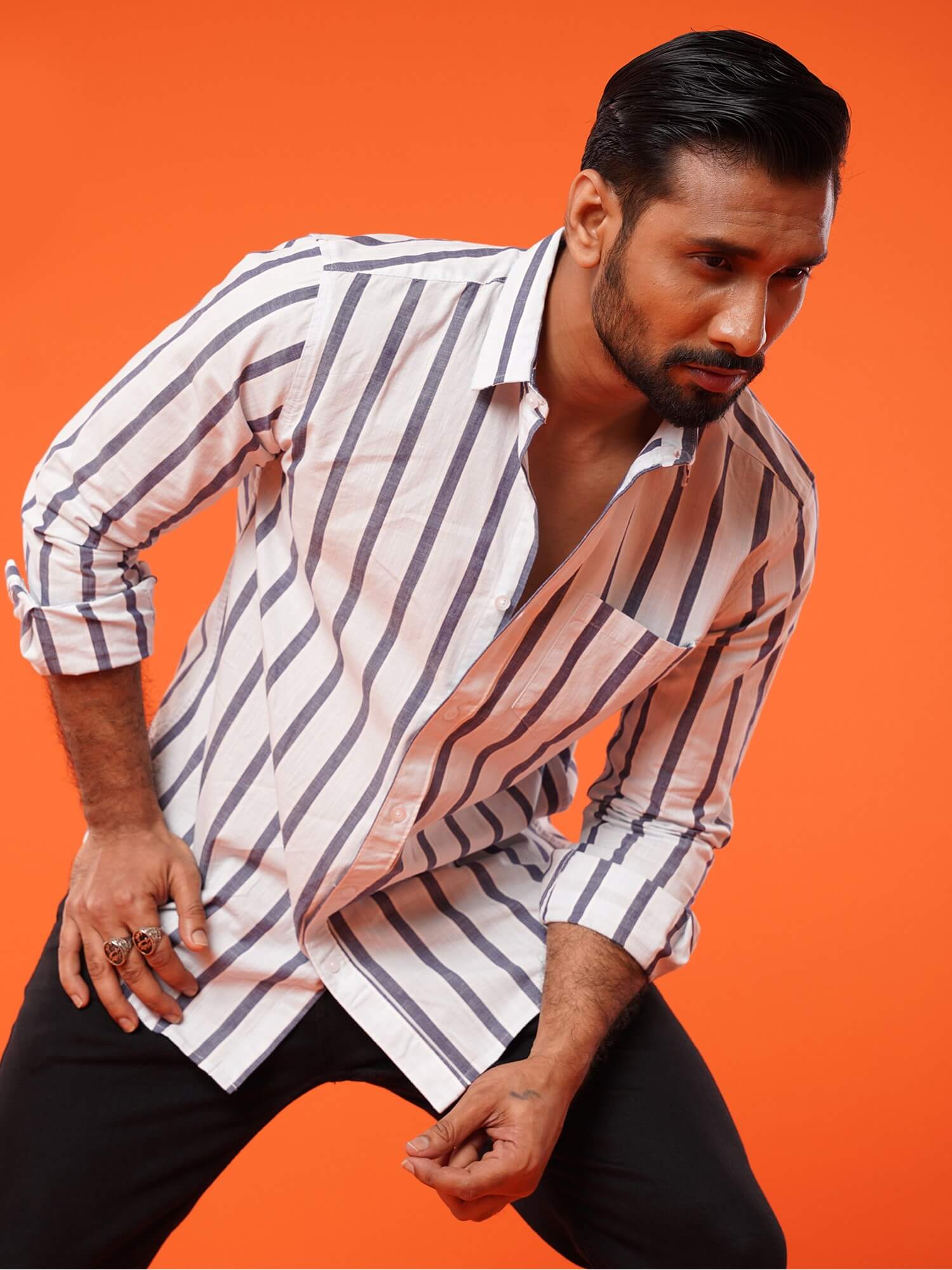 OBOYOOB Men’s Navy Striped Shirt - OBOYOOB